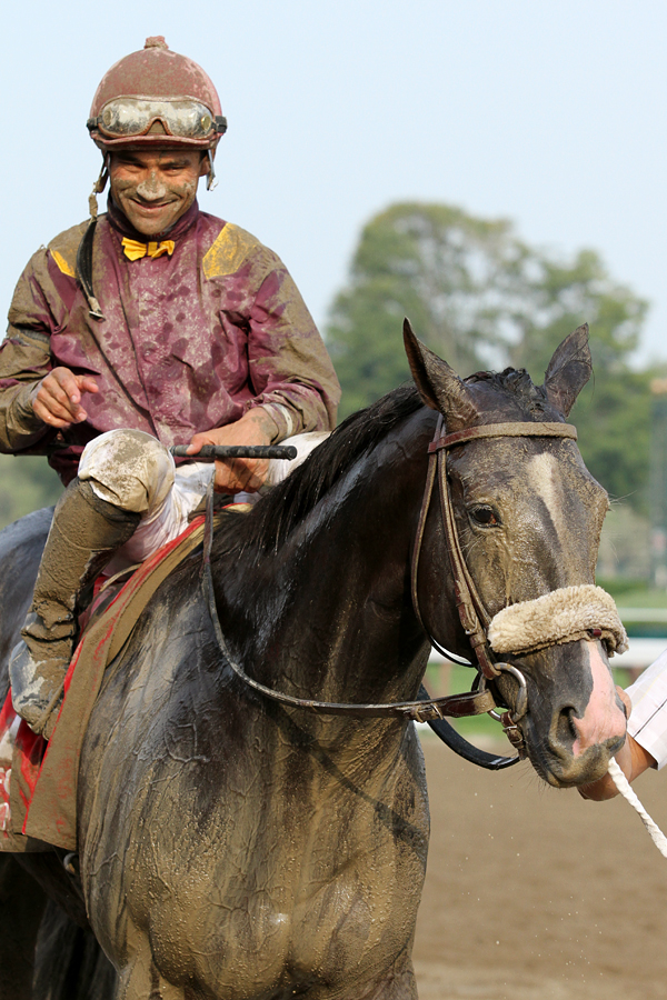 Jackson Bend mows them down in Forego | BRISnet.com Trusted Data & More